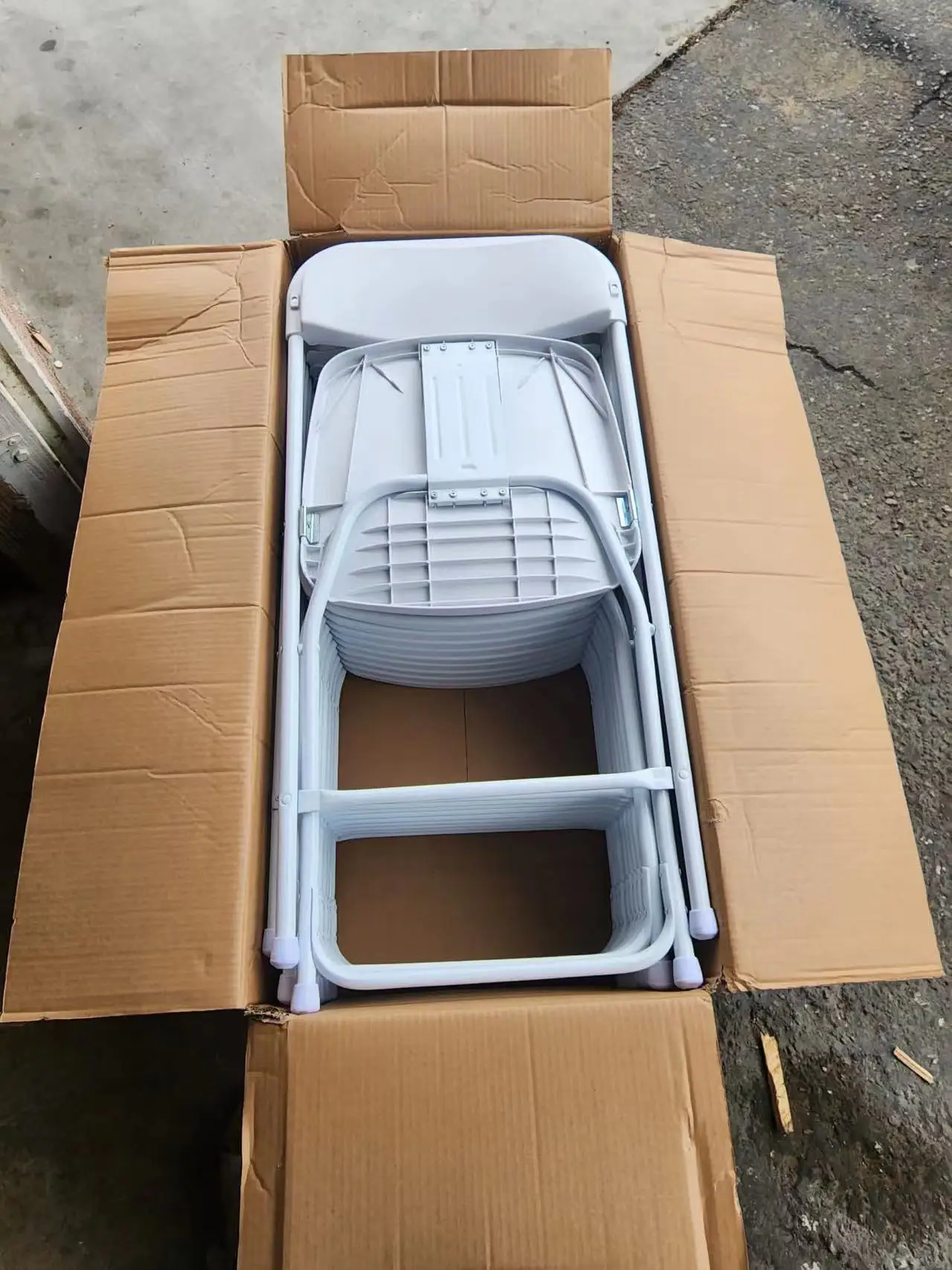 Heavy-duty Plastic Folding Work Table With Integrated Power Strip ...