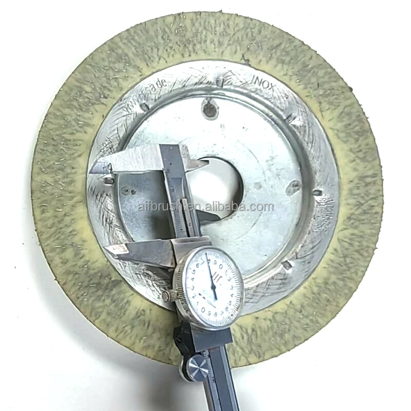 7 Inch Polyflex Encapsulated Crimped Wire Wheel Brush