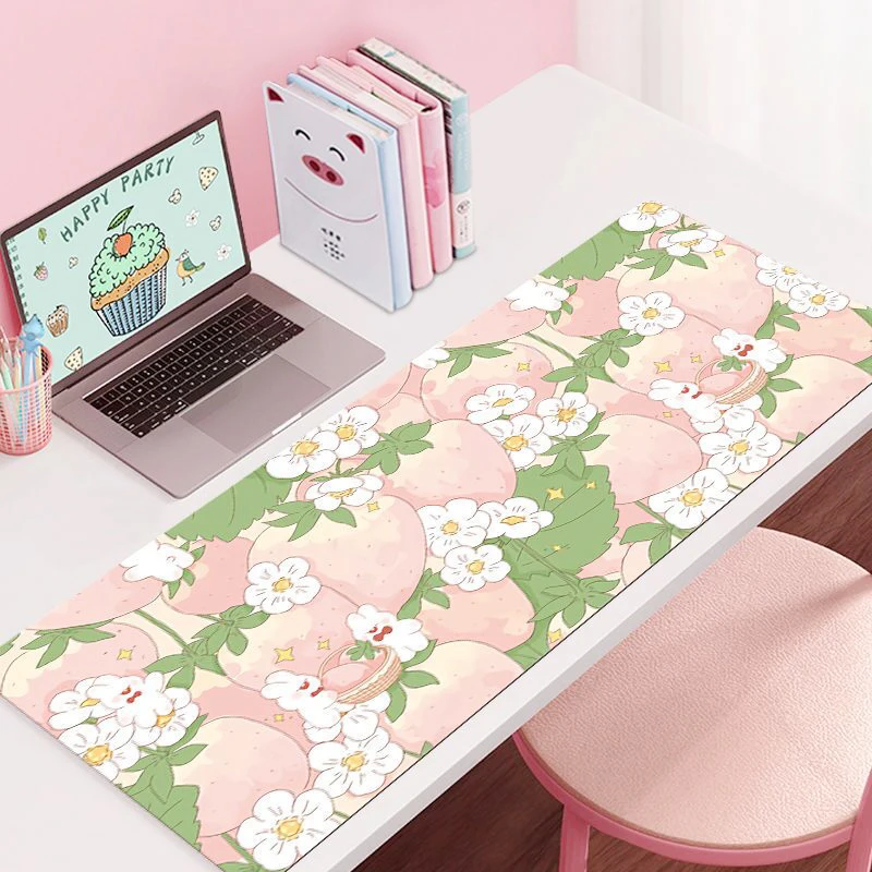 Floral Desk Pad XXL - Cute Gaming Mousepad with Heated Design