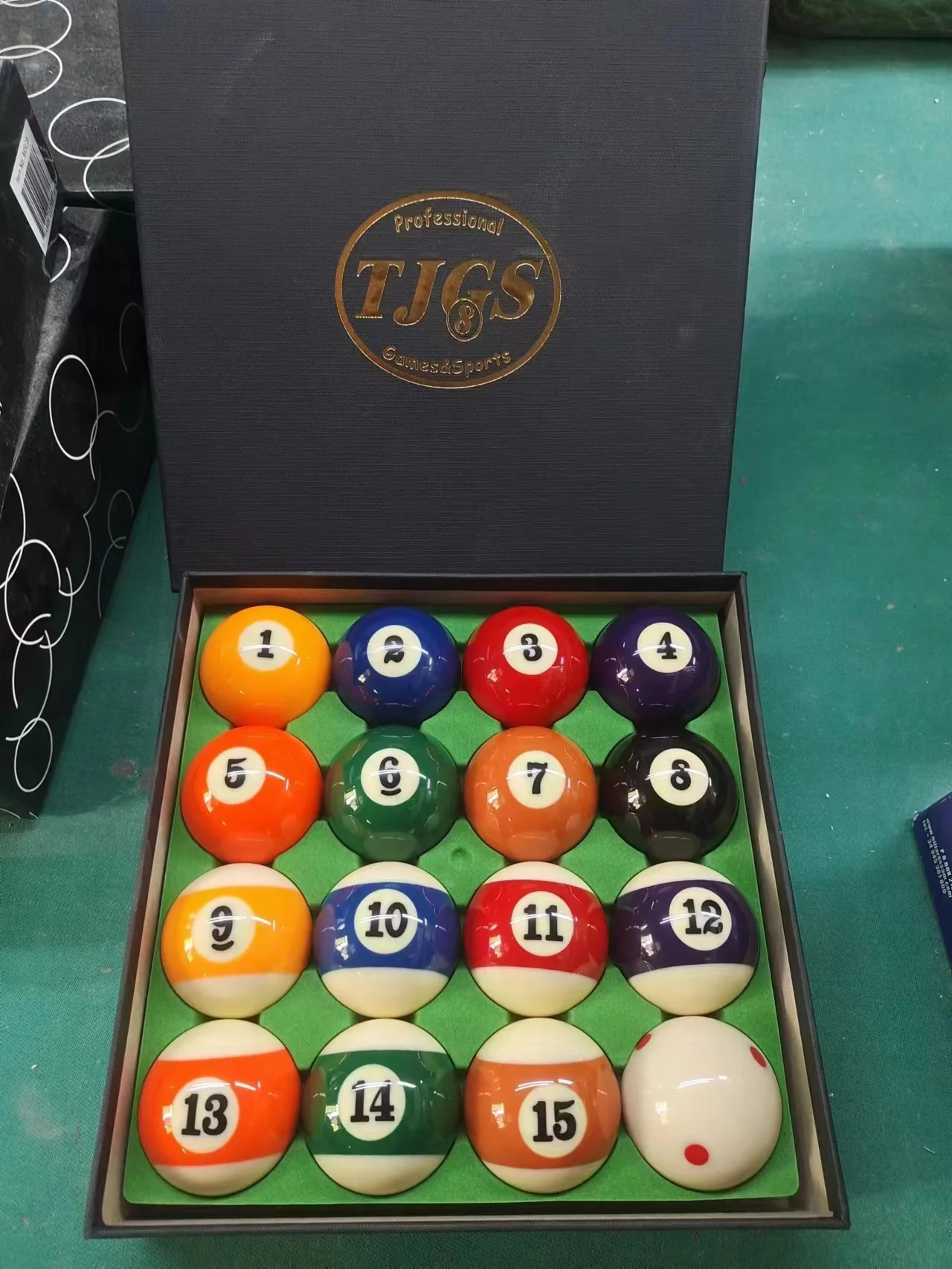 New Billiard Balls Billiard Cue Ball Pool Ball - Buy Billiard Balls ...