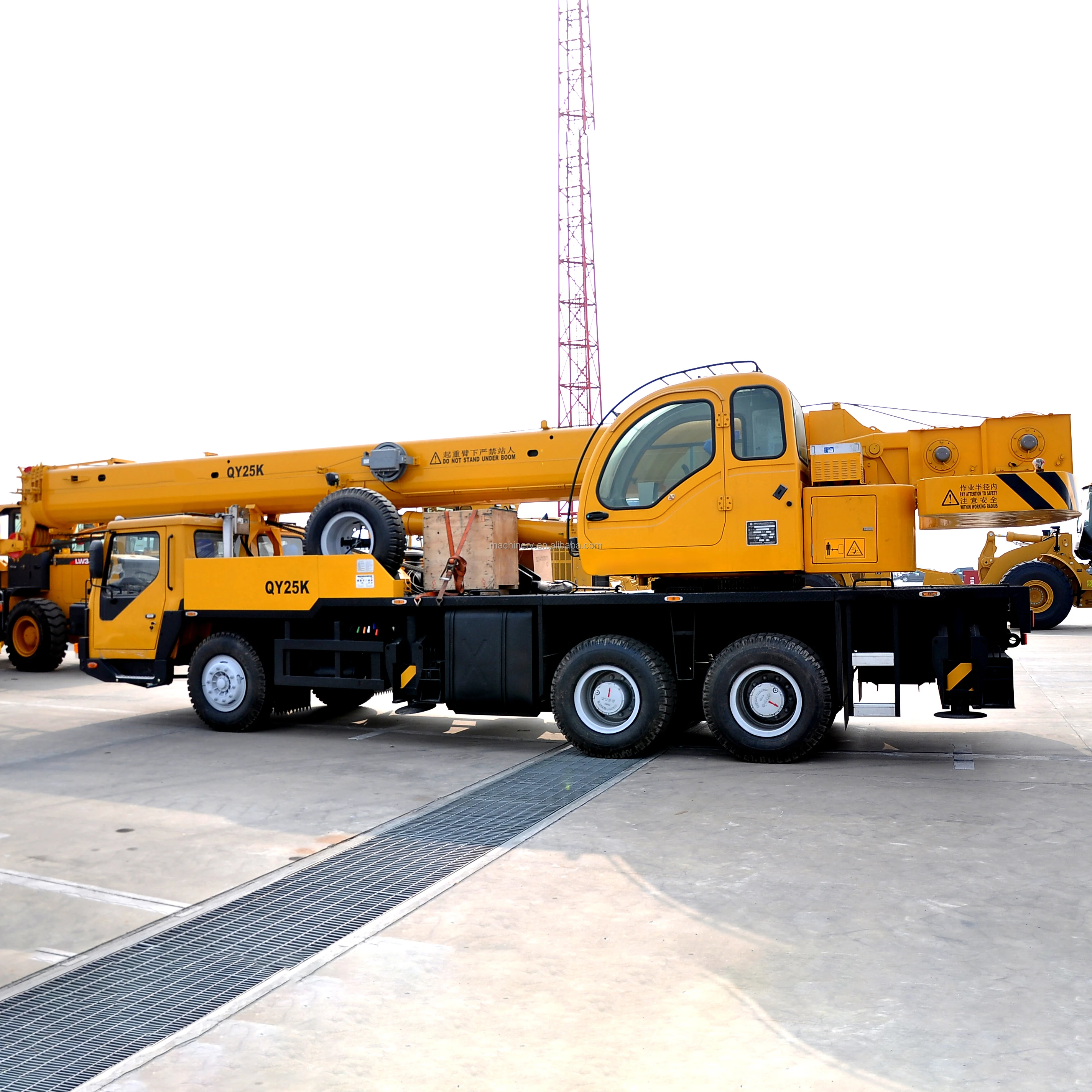 Wheel Crane 25 Ton Crane In China Price Engine Kenya Kyrgyzstan ...