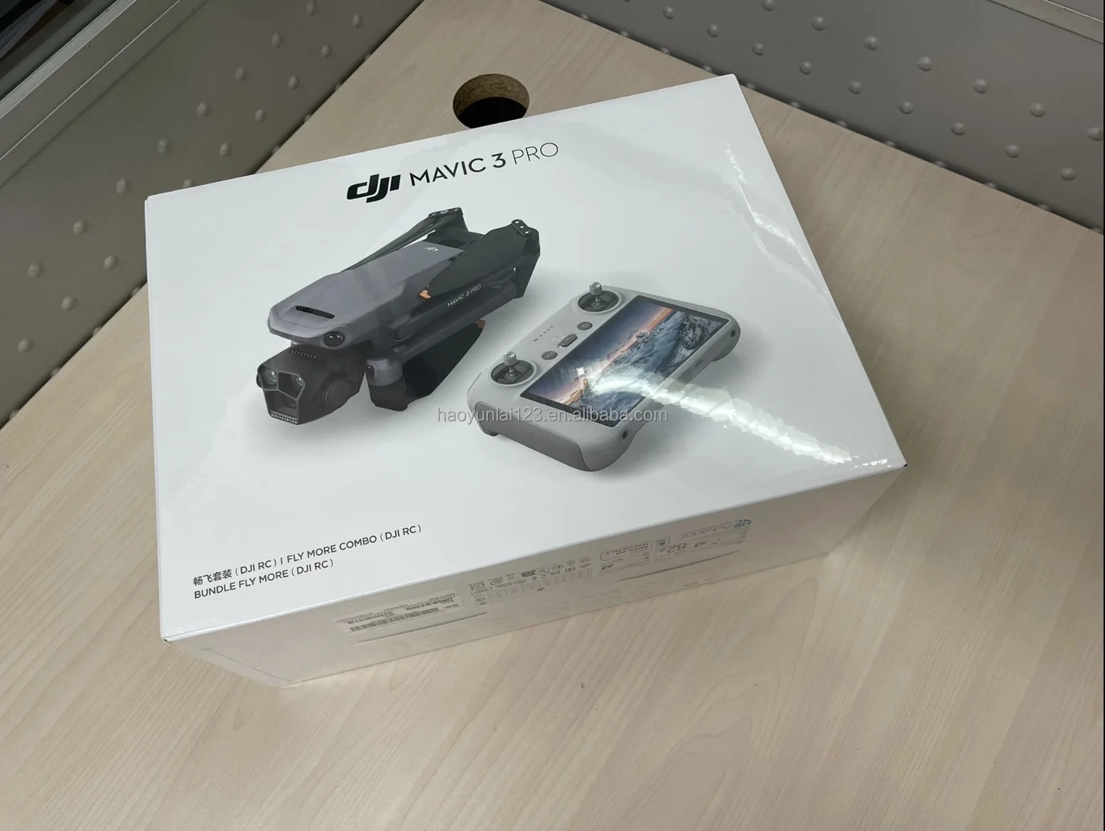 New Dji Mavic 3 Pro Fly More Combo Rc With 4/3 Cmos Hasselblad Camera ...