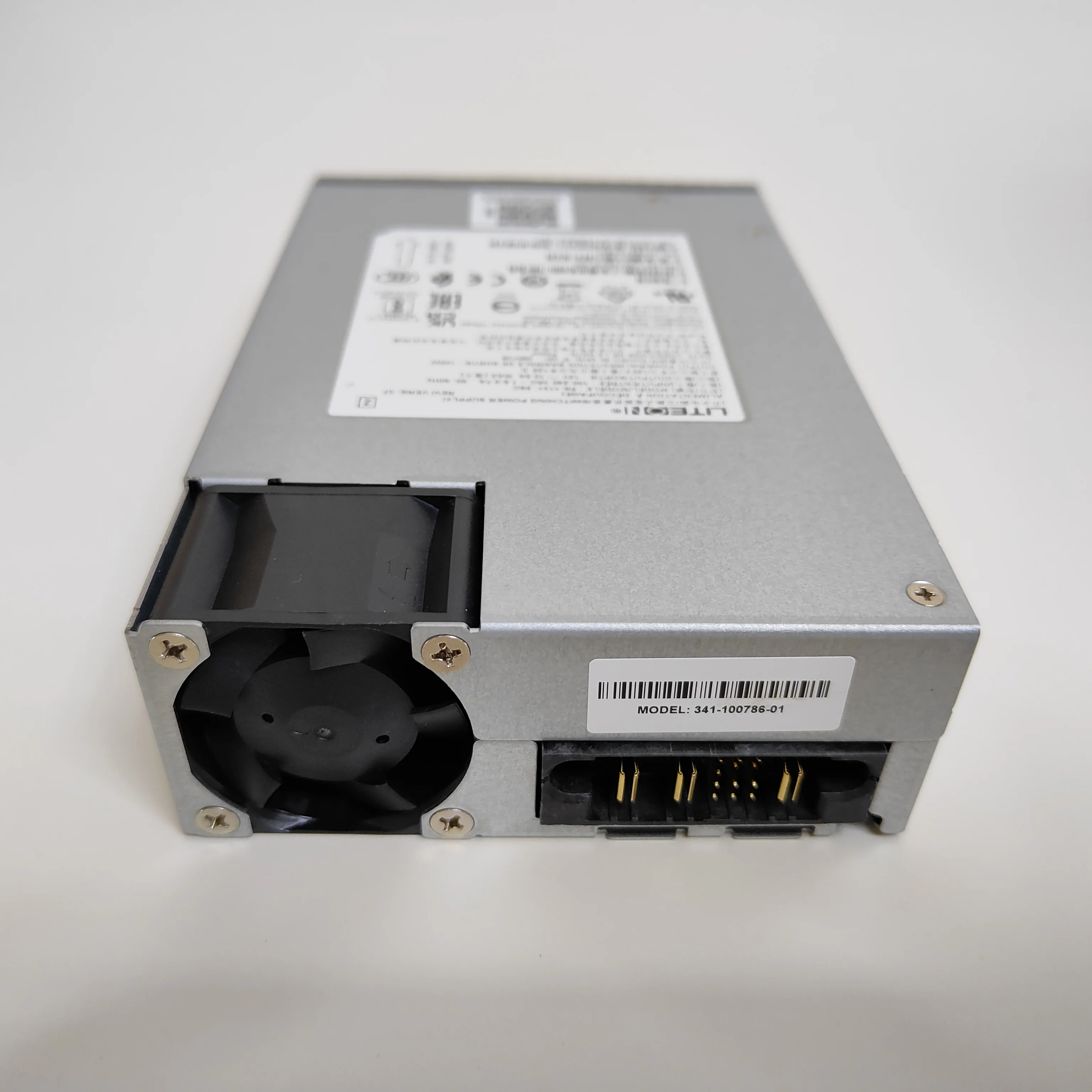 C9200 Series Switches - Reliable Poe+ Fiber Optic Solutions