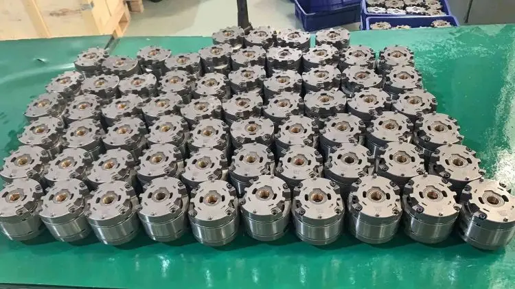 Vickers VQ V10 V20 Series Hydraulic Vane Pump for Caterpillar