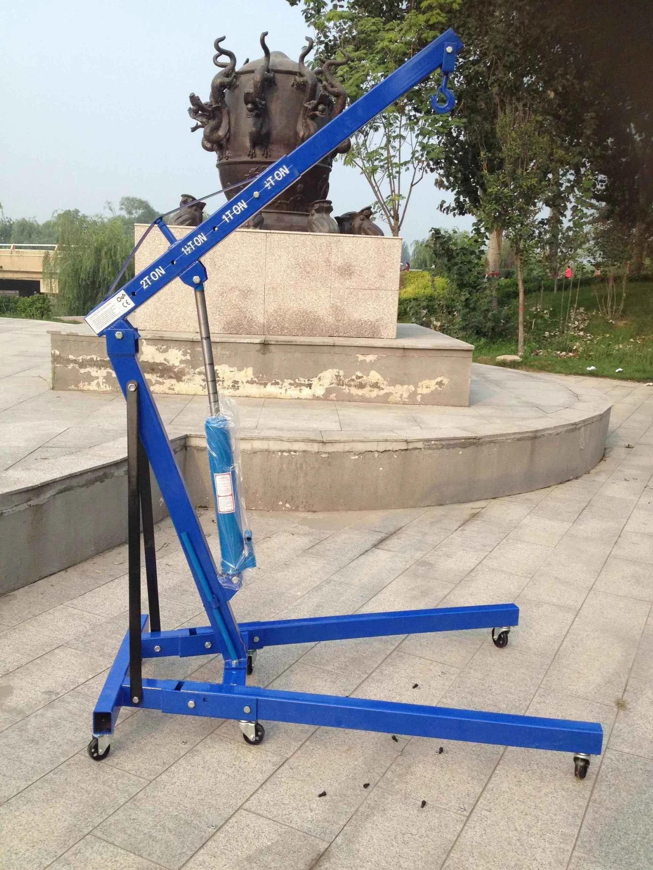 2 Ton Folding Hydraulic Engine Hoist - JNDO Cargo Ship Crane