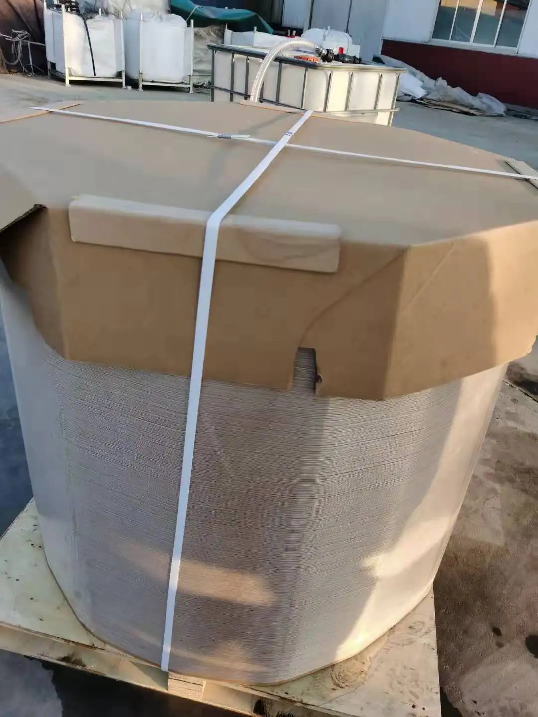 1000L Paper IBC - Customizable, Collapsible Tank for Liquids