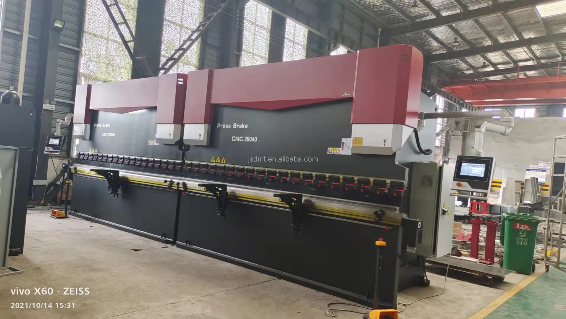 Tandem Press Brake 2XMB8-130T4000 - Efficient Metal Bending