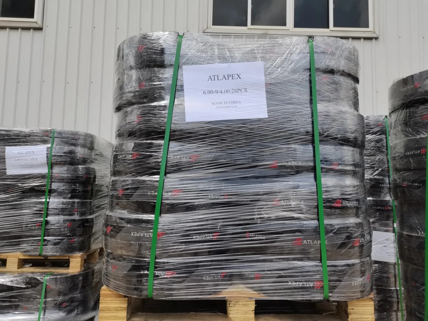 Mpt 425/85r21 13.00r20 14.00r20 395/85r20 16.00r20 335/80r20 Heavy ...