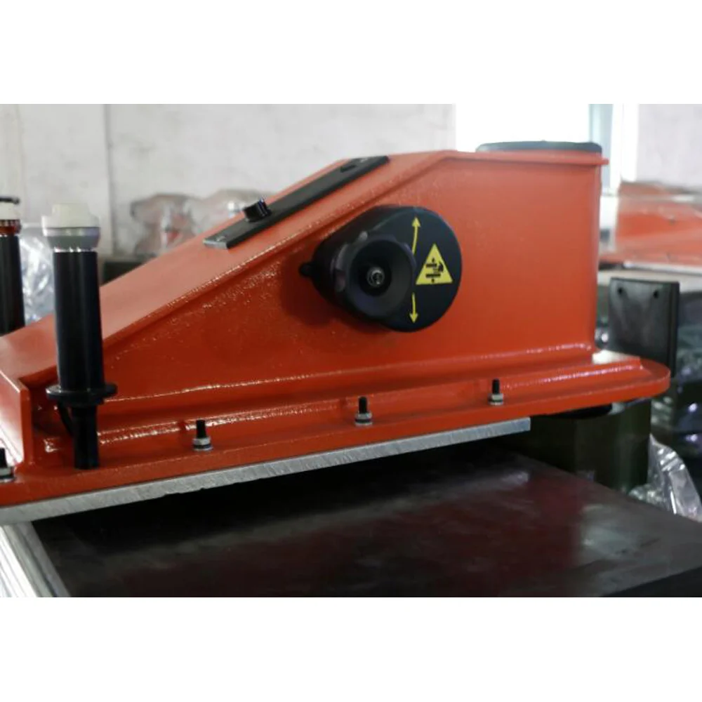 China Shoes Machine Making Manufacturer Hydraulic Swing Arm Clicker ...