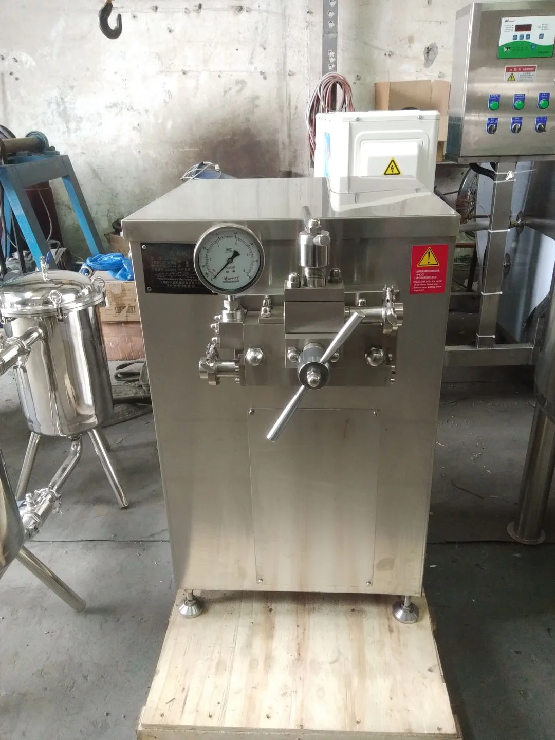 New Design Two Stage Homogenizer Milk Pasteurizer and Homogenizer ...