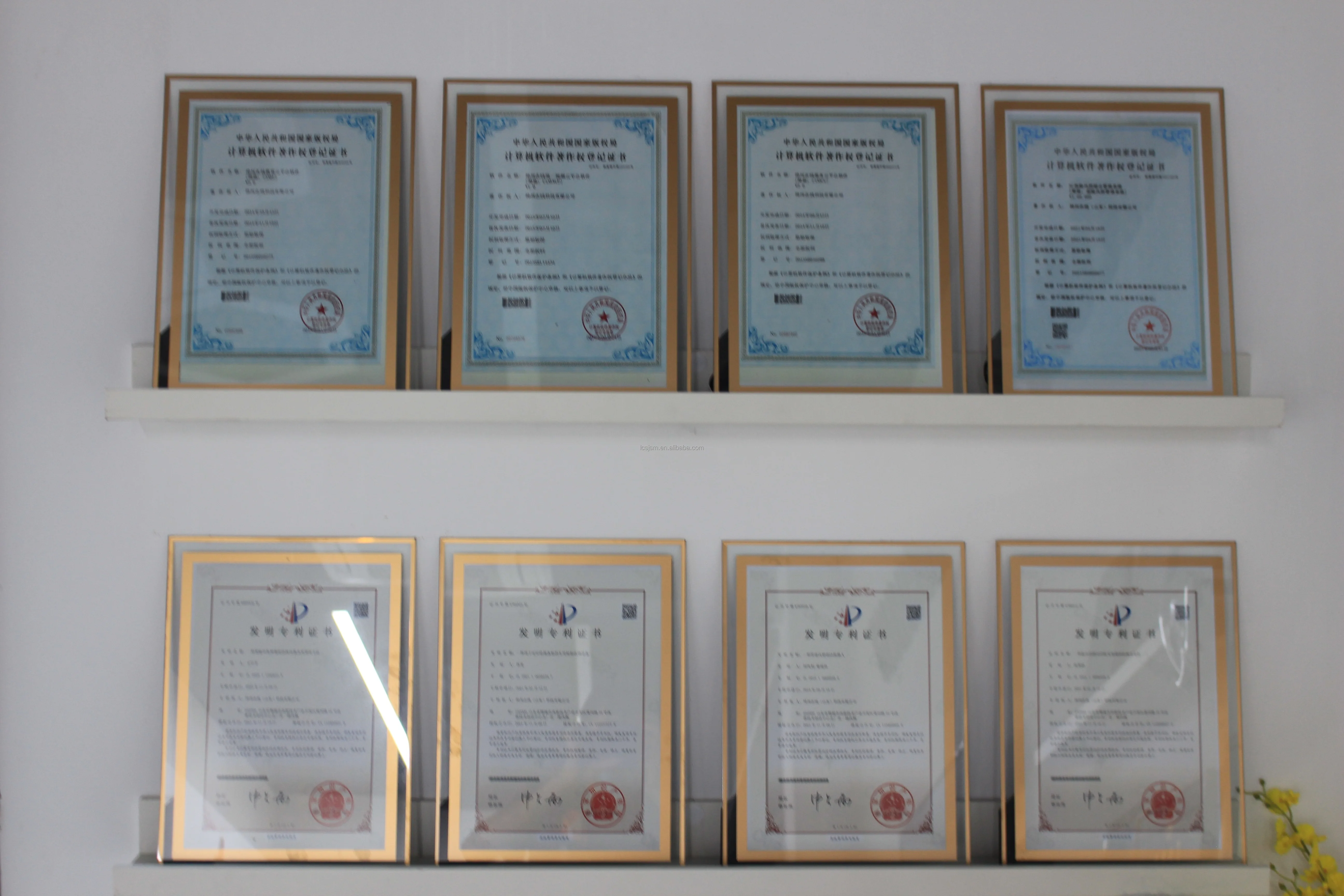 Ultra-precision Single-Point Diamond CNC Lathe with Multi-axis