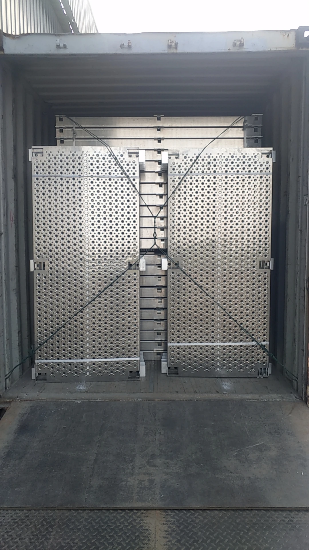 Standard Steel Grating Panel Road Drainage Steel Safety Grating - Buy ...