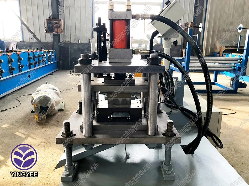 Galvanized Steel Roller Shutter Door Roll Forming Machine Cold Roll Forming Machine - Buy ...