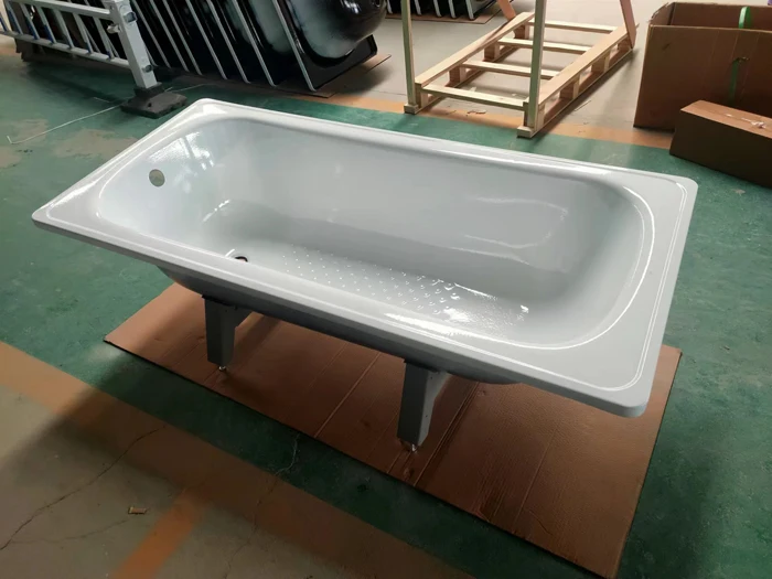 Enameled Steel Bathtub with Support Feet - Contemporary Design