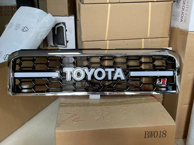 Black Grille Grille With Sequential Turn Light For Toyota Land Cruiser ...