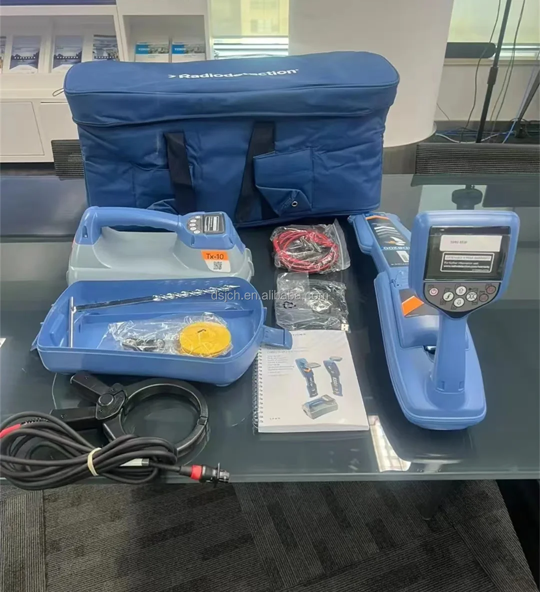 Radiodetection RD8200 - Precision Underground Pipeline Detection