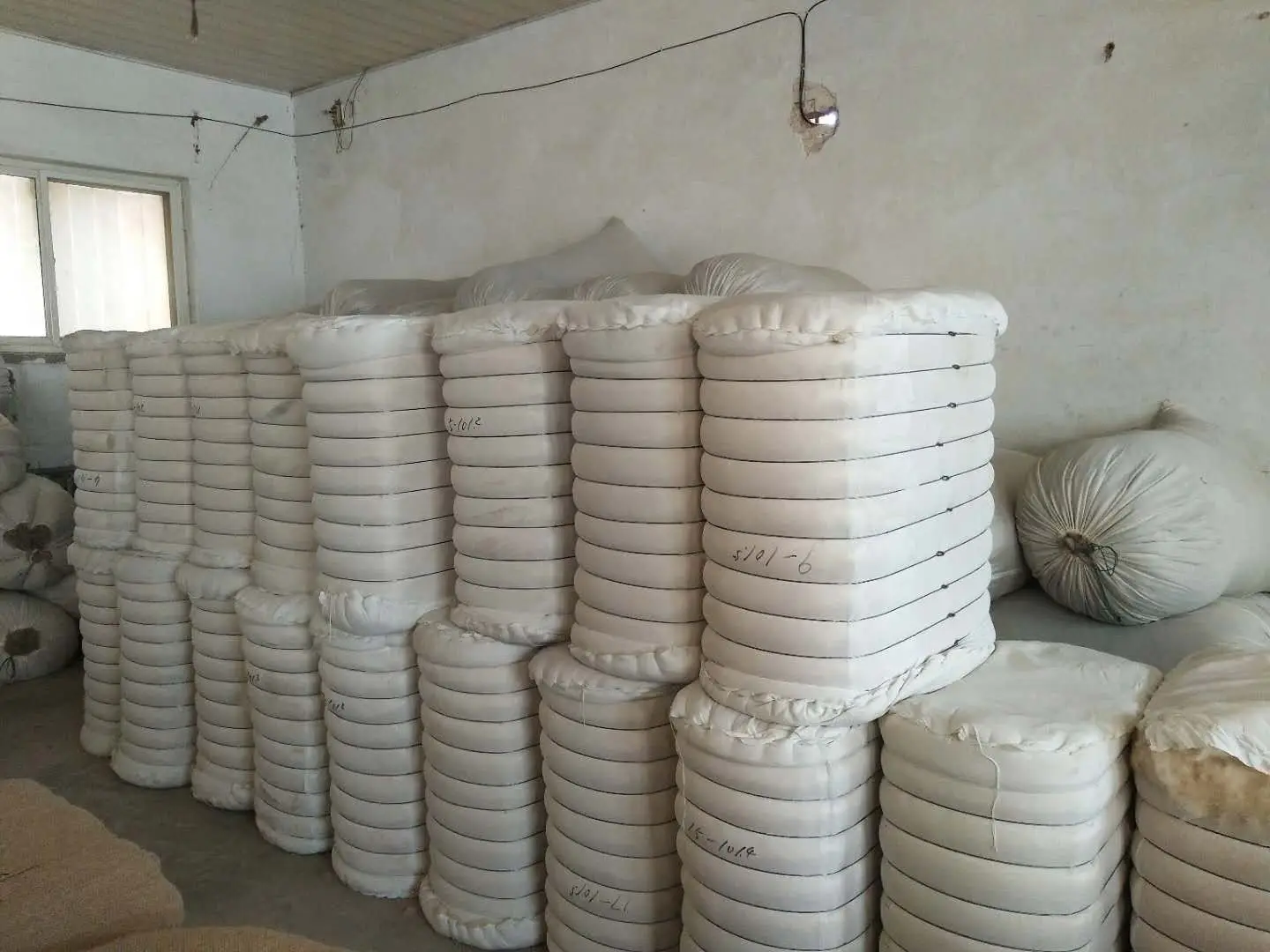 Dehaired Pure Cashmere Raw Material - Buy Cashmere Raw Material,Pure ...