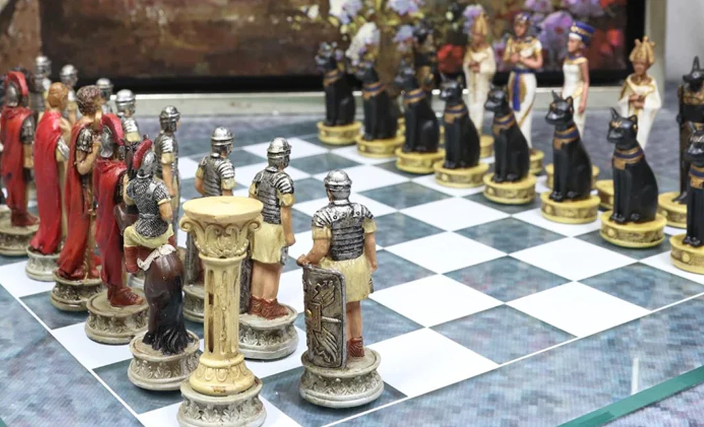 Customized Antique Pharaoh Egyptian VS Caesar Roman Empire Resin ...