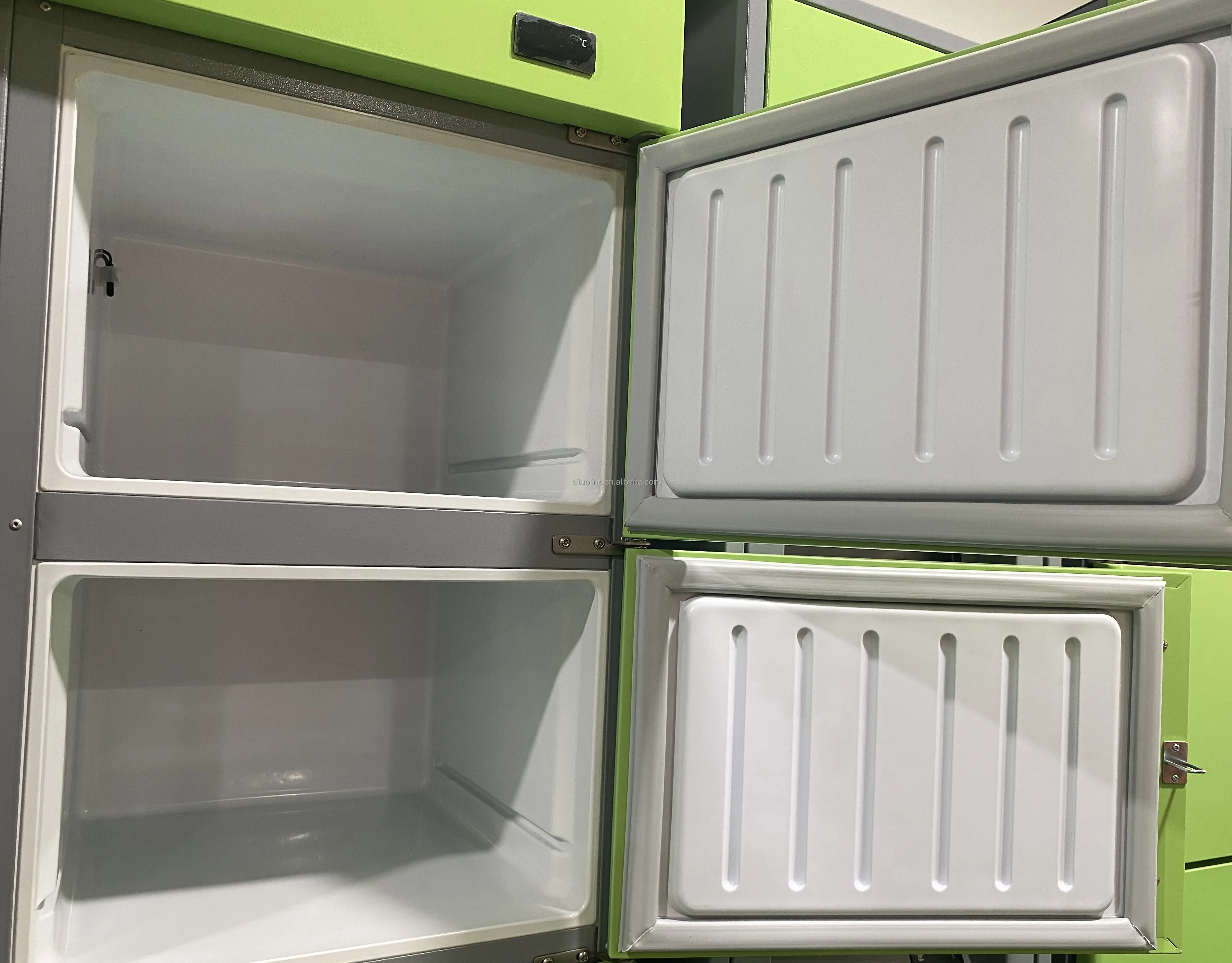 Smart Fresh Food Locker - IoT Enabled Refrigerator with 32" Screen and ...