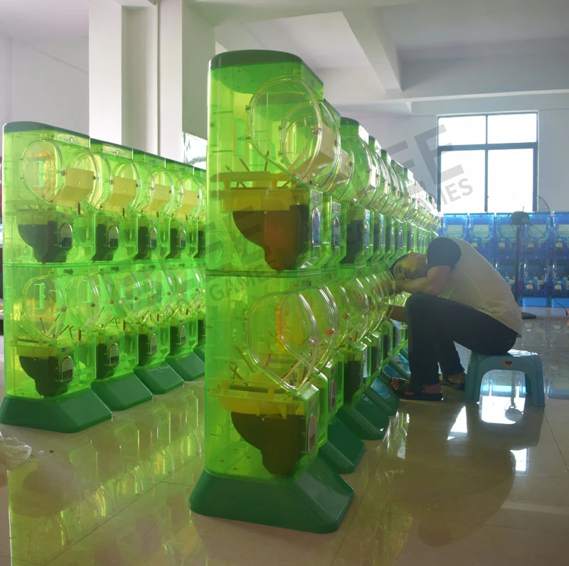 Japanese Capsule Toy Vending Machine - Gashapon Mechanism