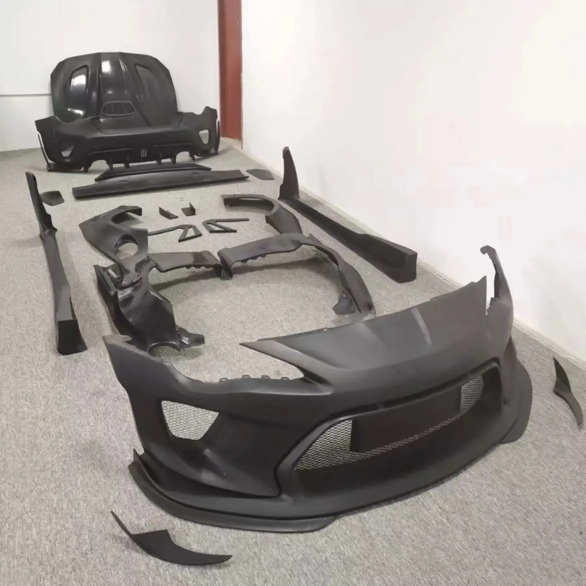 Robot Wide Body Kit for Toyota GT86 - High-Quality Auto Parts