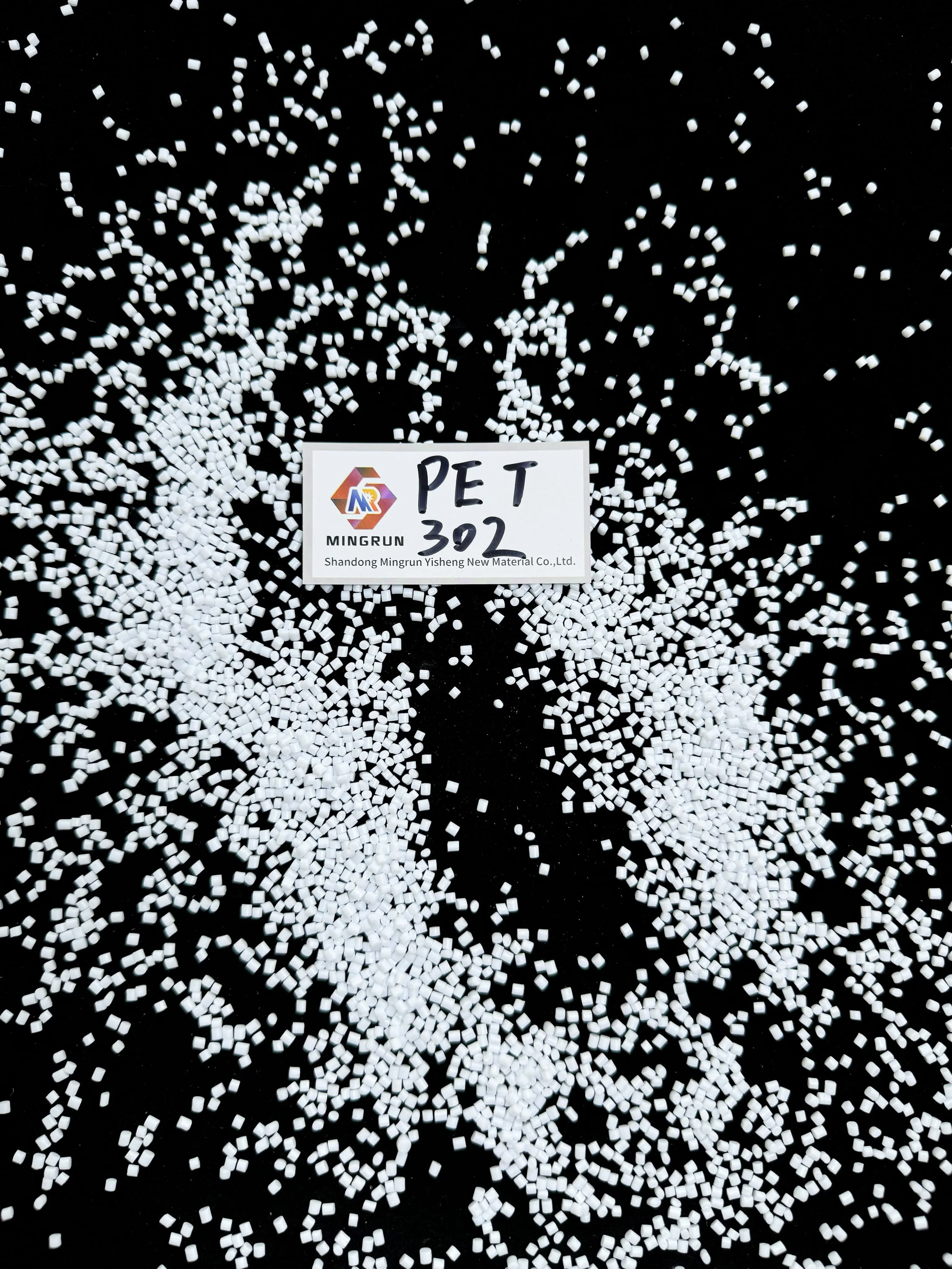 PET Plastic Pellets Engineering Plastic Grade Polyethylene Terephthalate Granules Flame ...