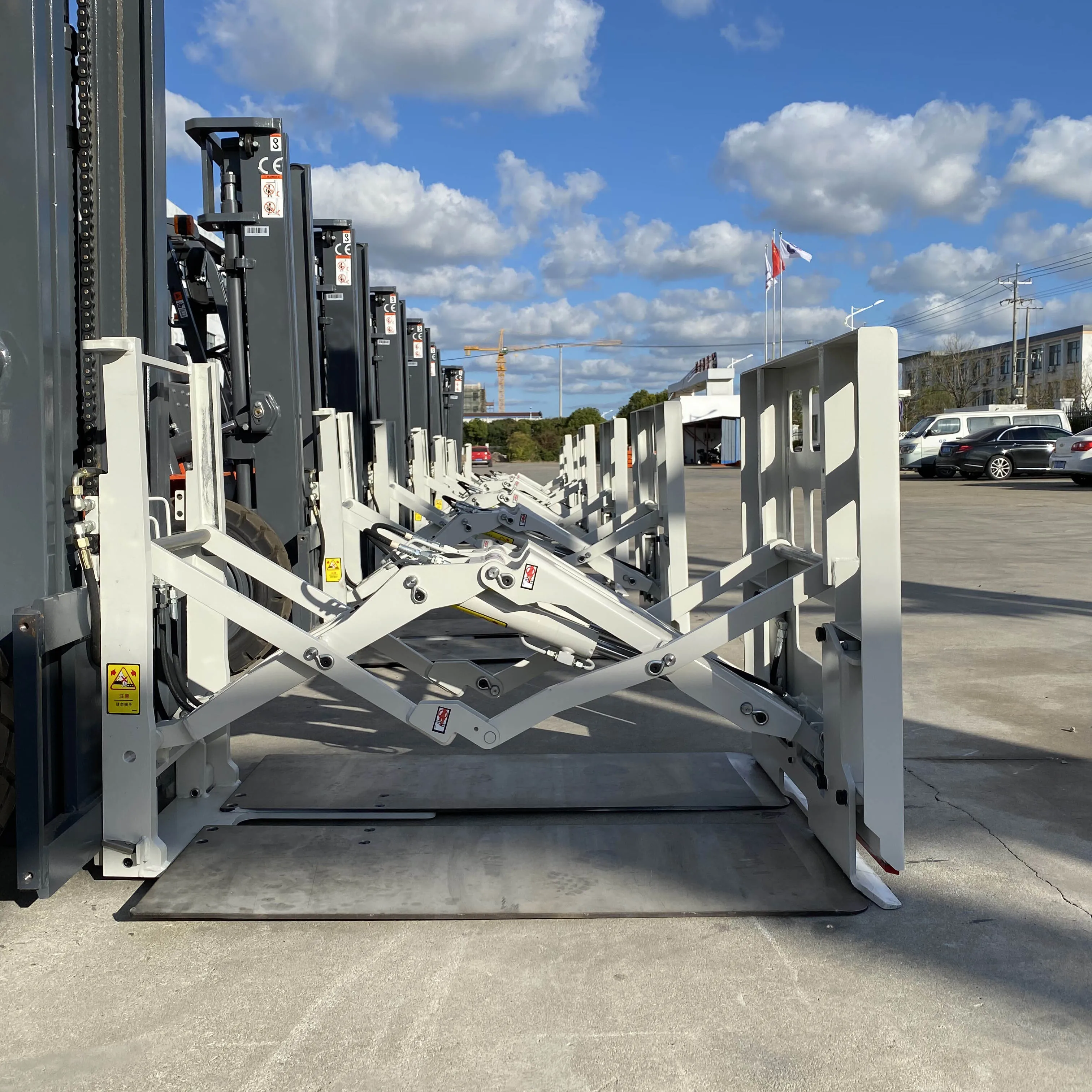 Forklift attachment push pull and paper roll clamp rotating forks ...