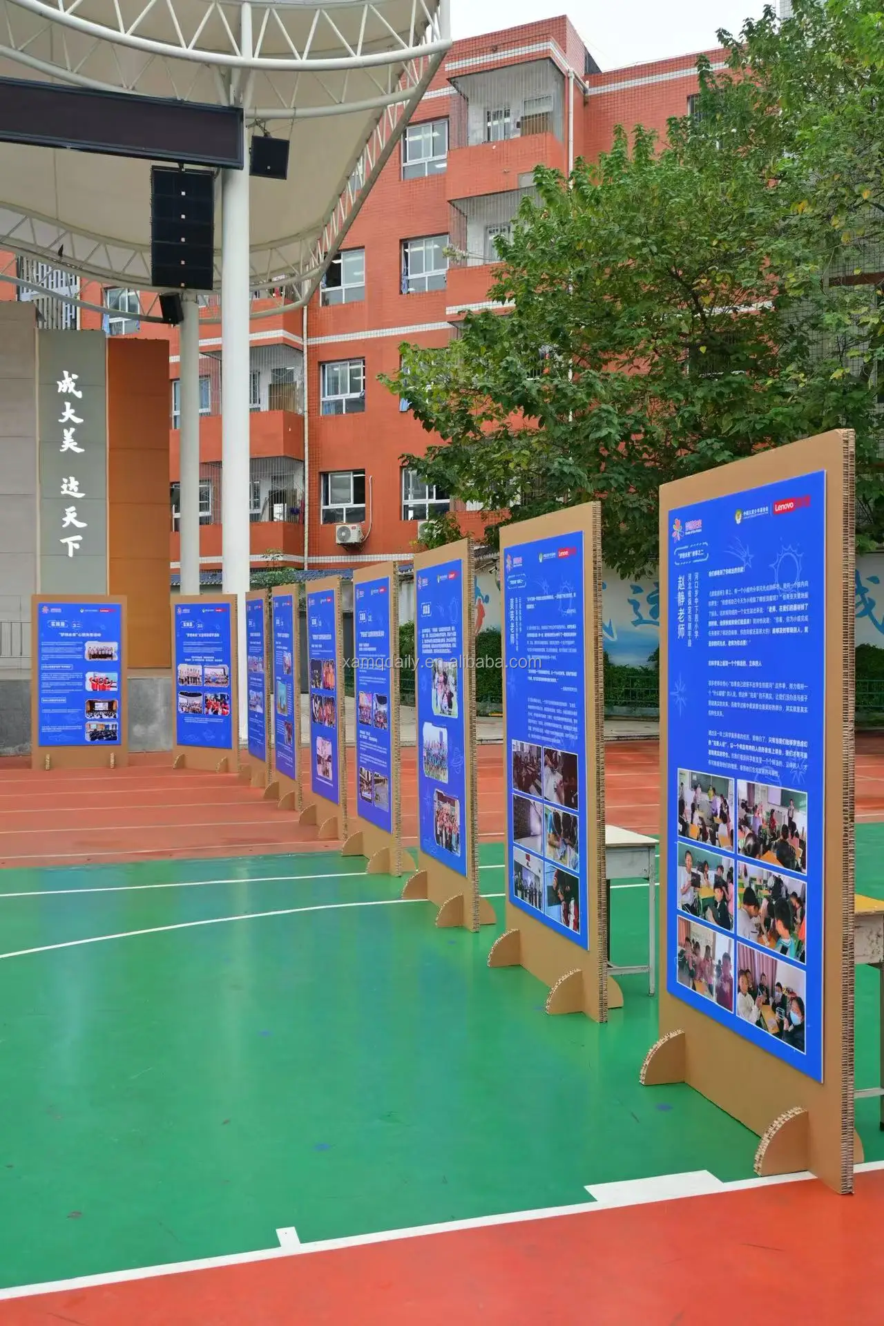 Customized Modern Eco-Friendly Corrugated Board Exhibition Stands ...