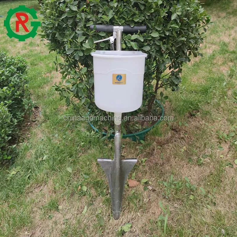 Efficient Fertilizer Spreader - Manual Applicator for Gardens