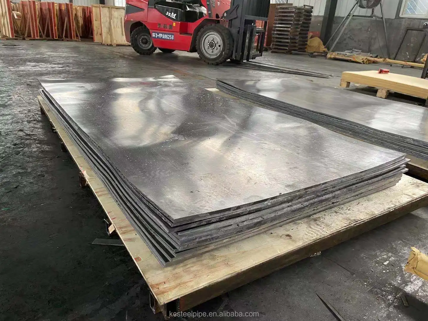 Pure Lead Sheet, Lead Plate, and Lead Foil - 99.994% Pb