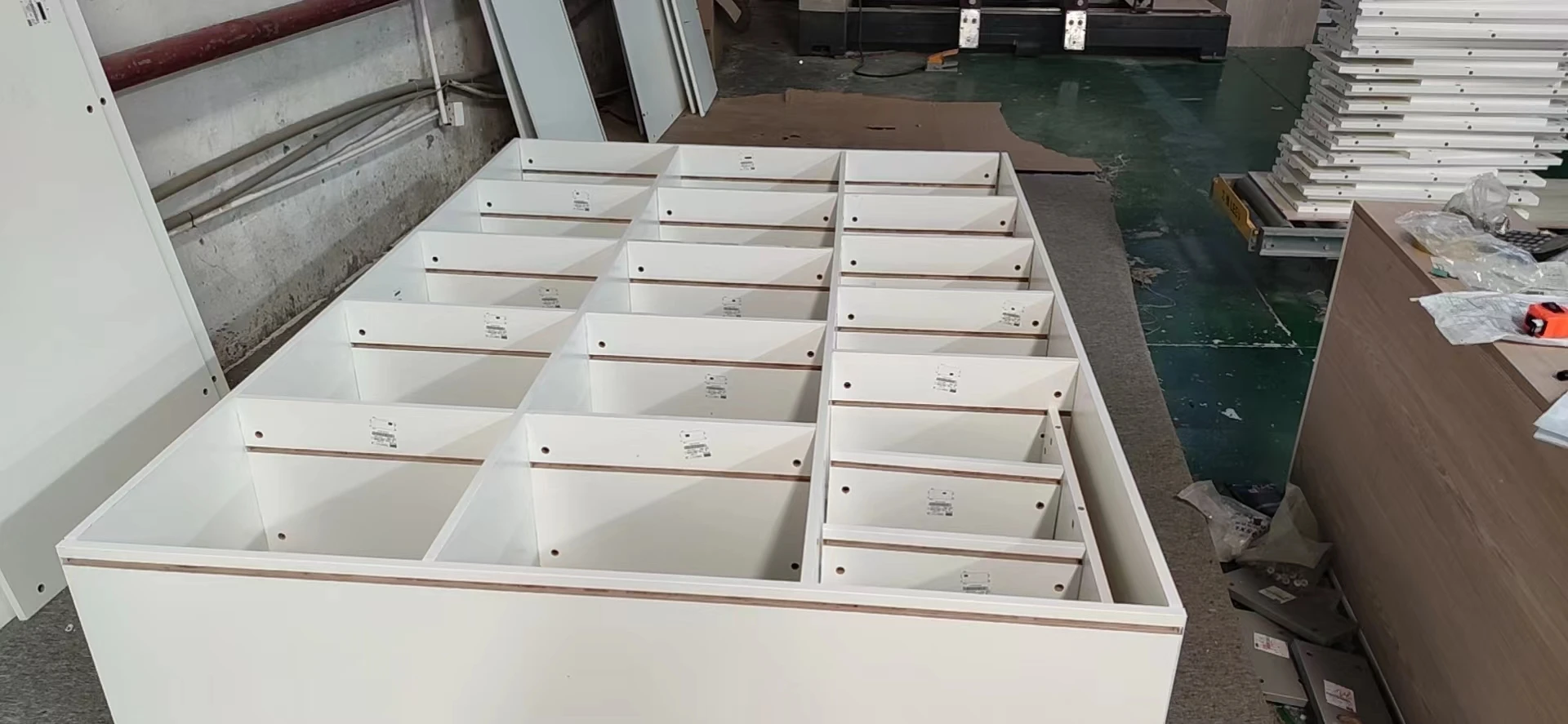 Design Your Closet Wardrobe Shelving Units Wall Closet System| Alibaba.com
