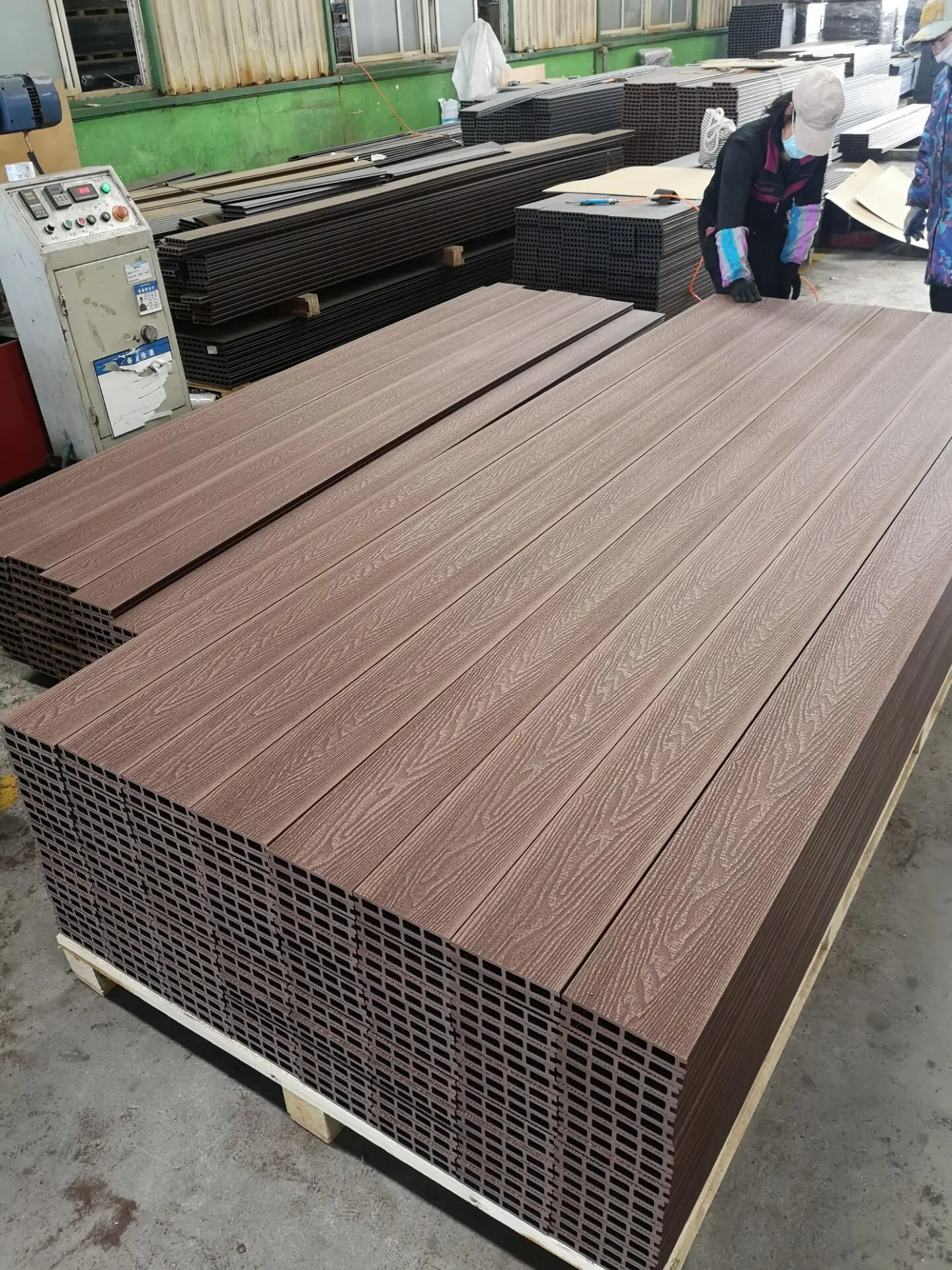 Bullnose Teak Pvc Used 2x4 3d Lumber Liquidators Wood Plastic Composite ...