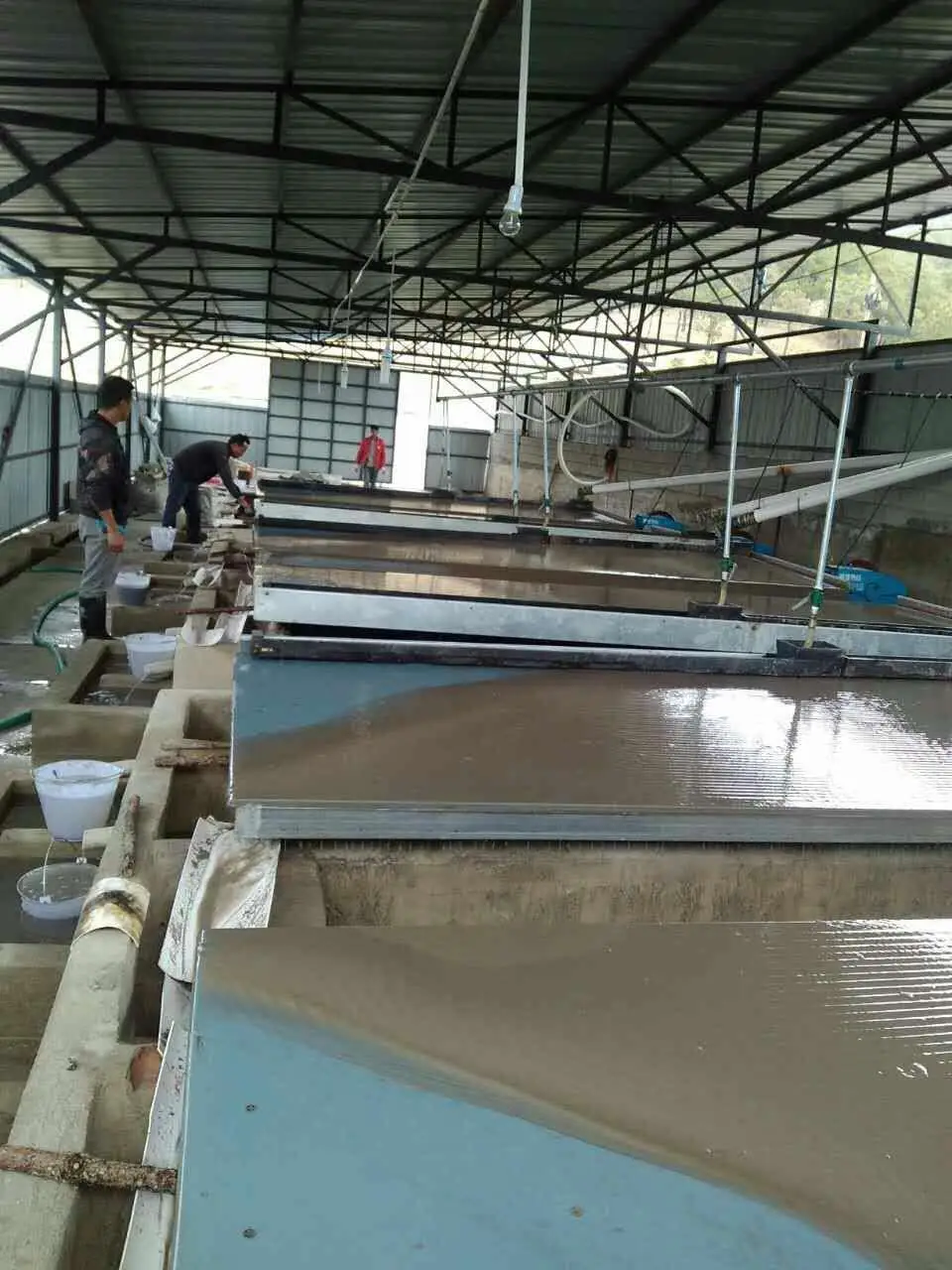 Factory Price Shaking Table Gold Mining Mineral Processing Machine ...
