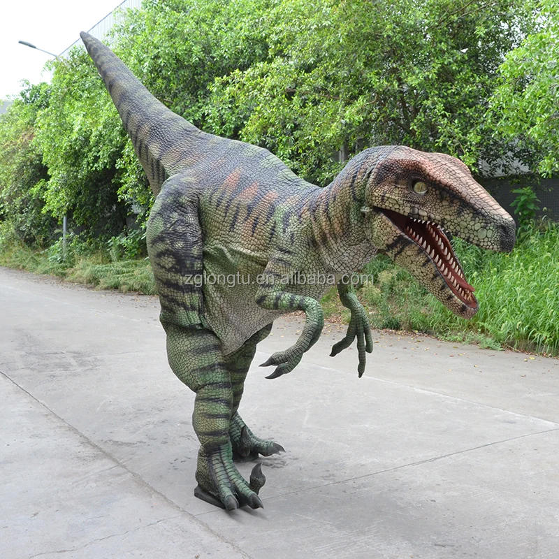 Alibaba.com: 2-person realistic life-size animatronic Triceratops ...