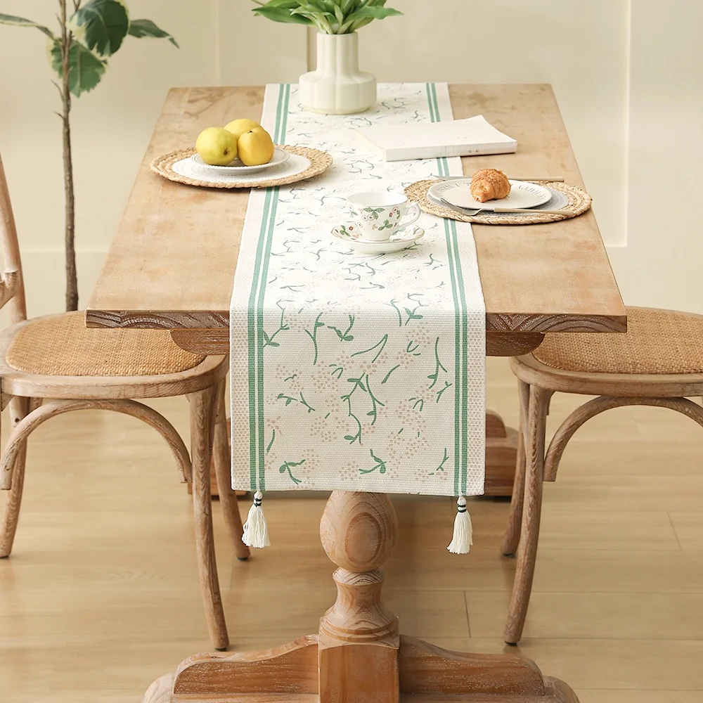 Dining Table Decorative Woven Cotton Printed Flower And Plant Table ...