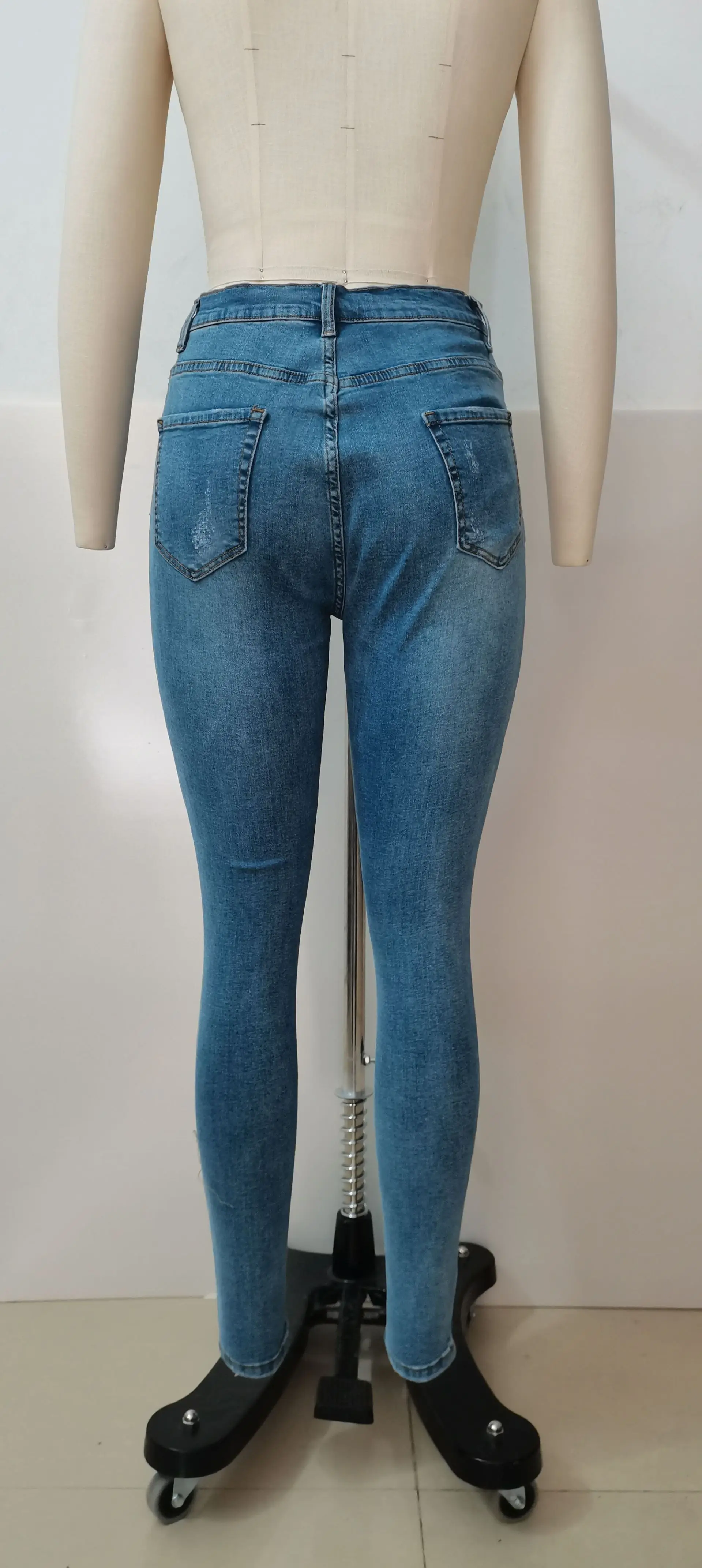 Hot Style Slim Fit Buttock Lift Small Feet Ripped Women Jeans Pencil
