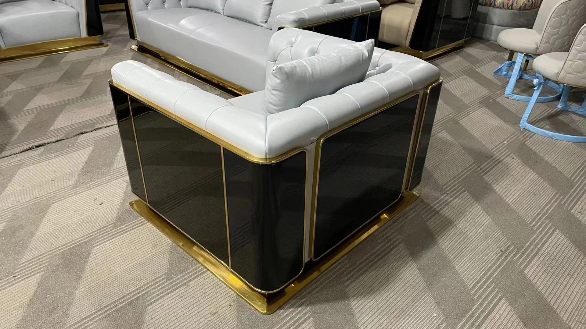 Modern Luxury Living Room Sofa Set Luxury Sofa Set Furniture Luxury ...