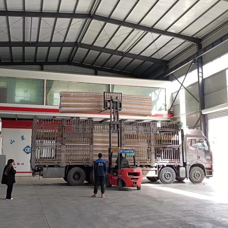 Building Materials For Tiny House Wooden Pattern Metal Carved Wall ...