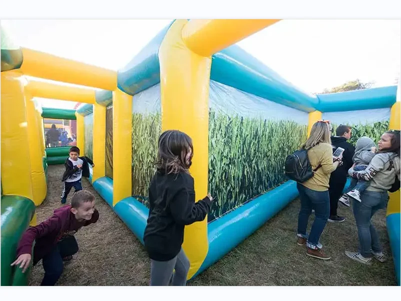 Commercial Giant Inflatable Corn Maze Game for Adults
