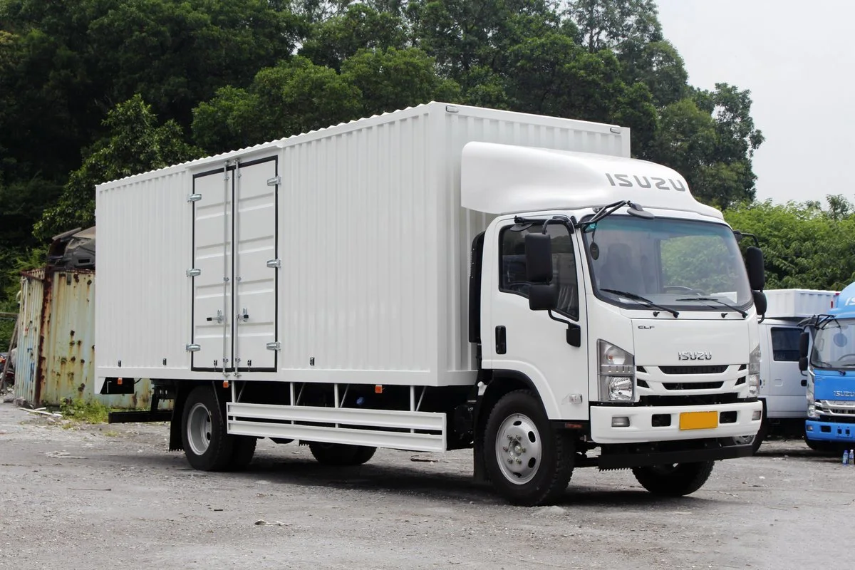 Hot Sale Brand New Japanese Brand Light Duty Van Cargo Box Truck ISUZU ...