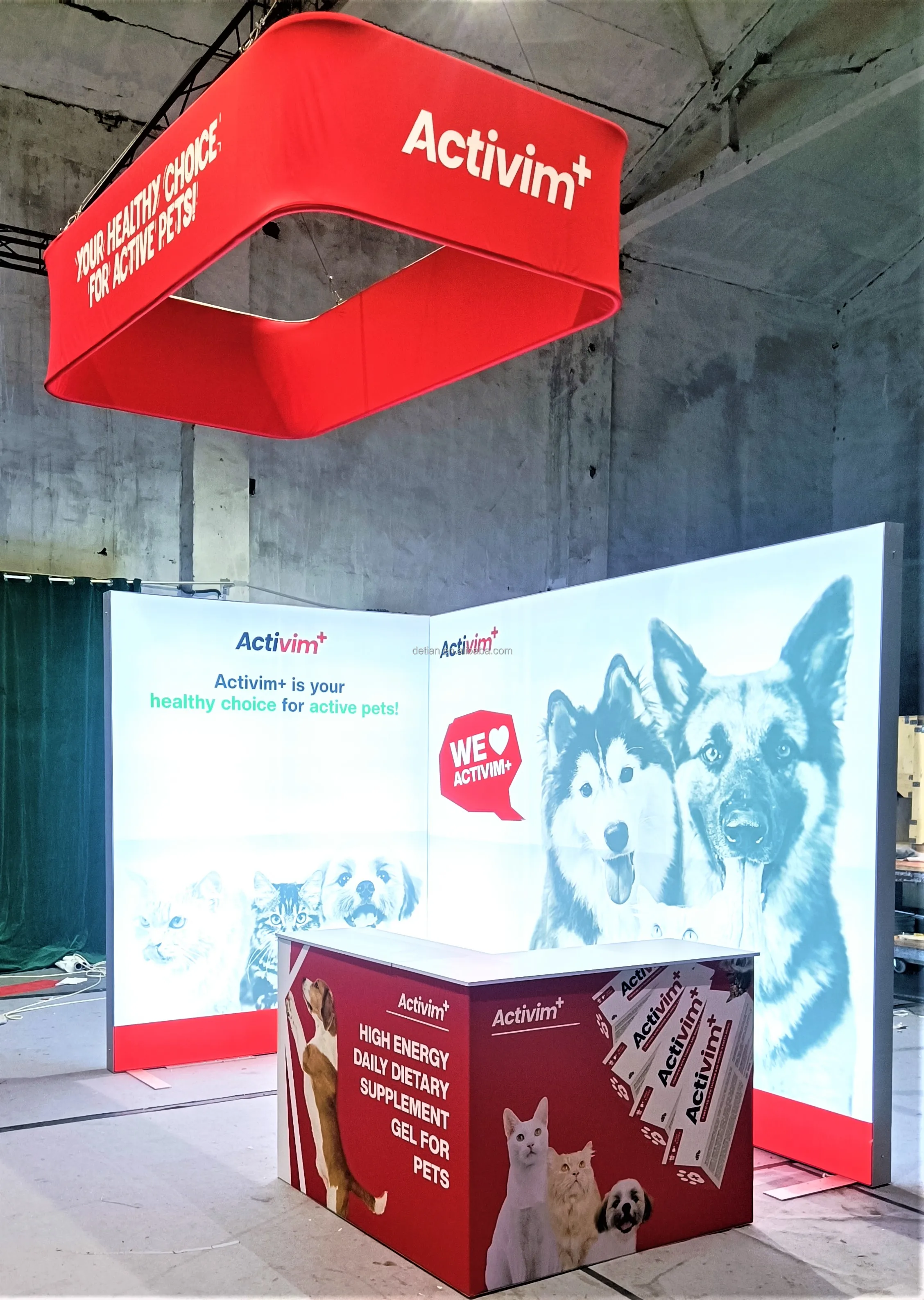 10x10 Trade Show Booth with Custom Printed Backlit Background