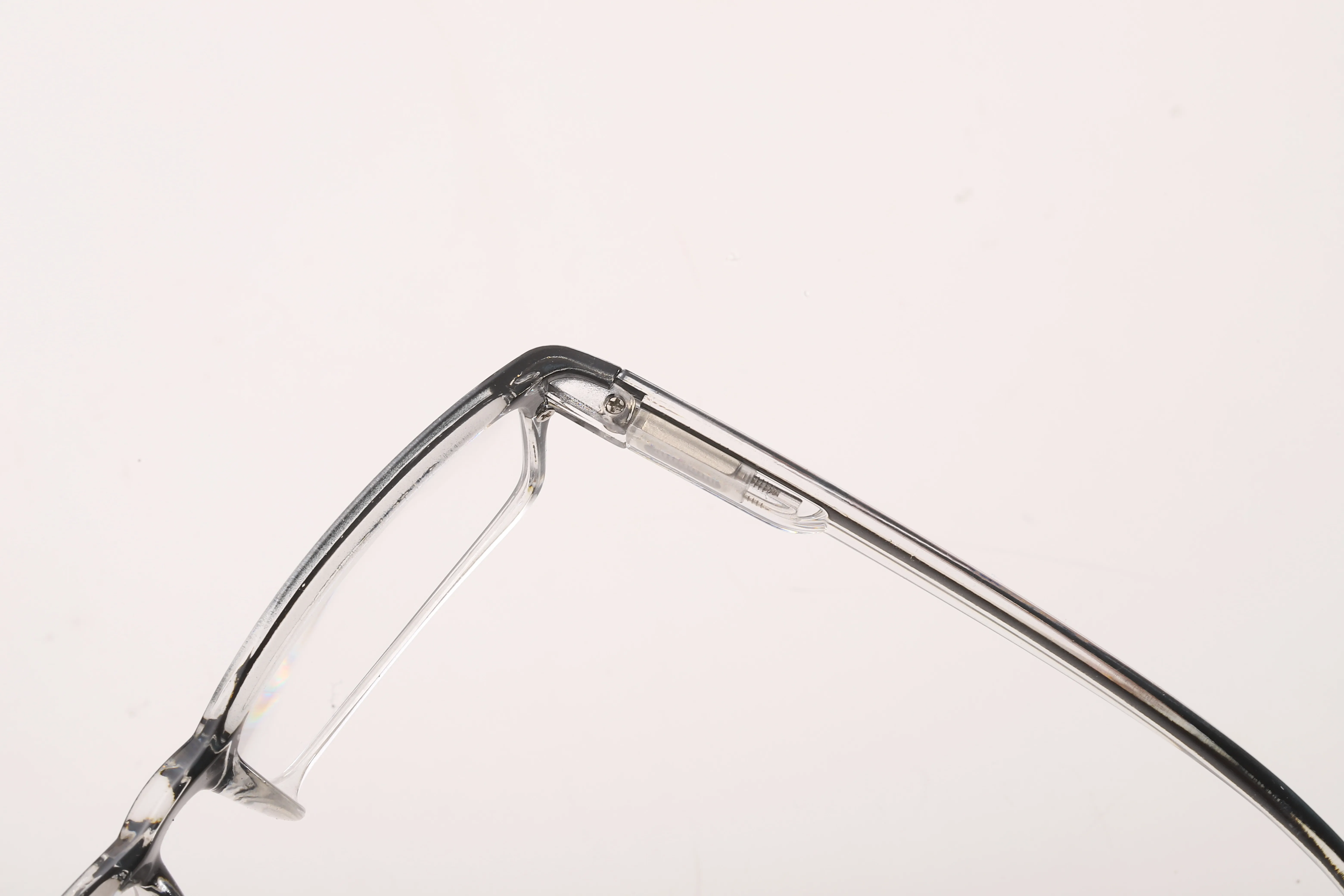 1020 Eyewear Presbyopic Glasses - Affordable Reading Solutions