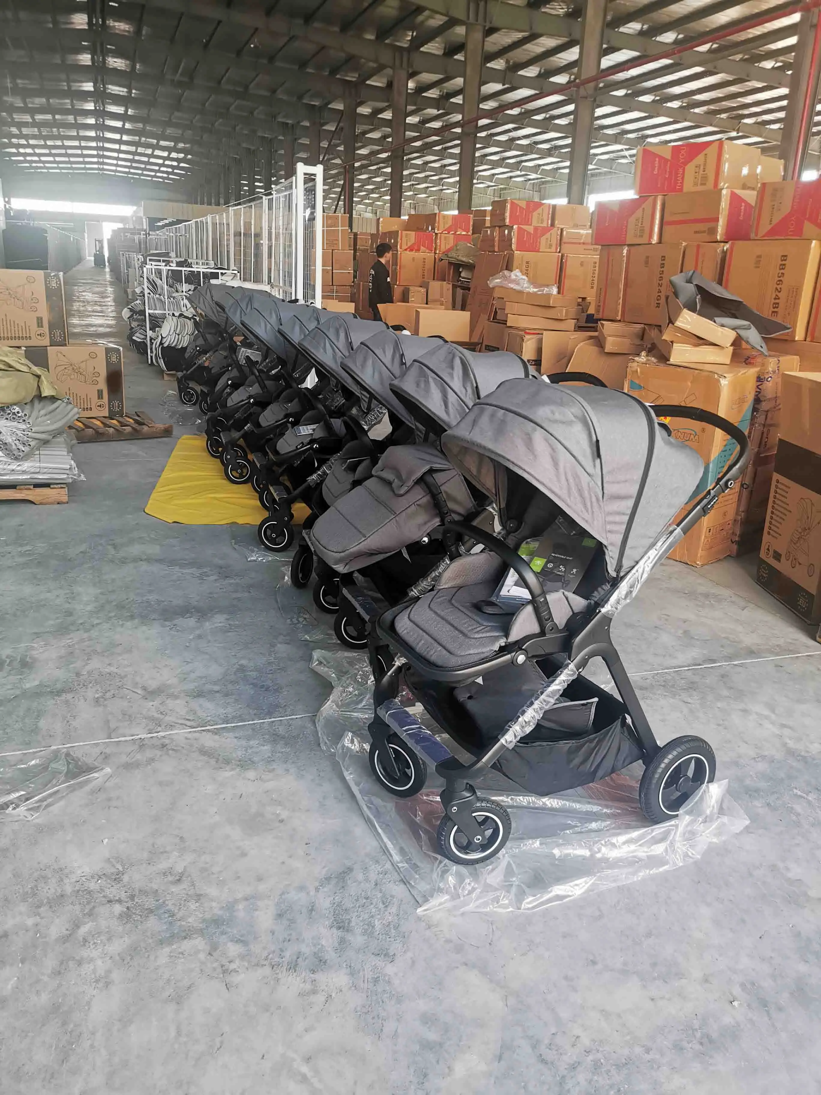 Wholesale Cheap Travel System Luxury Baby Stroller 3 In 1 With Carrycot ...