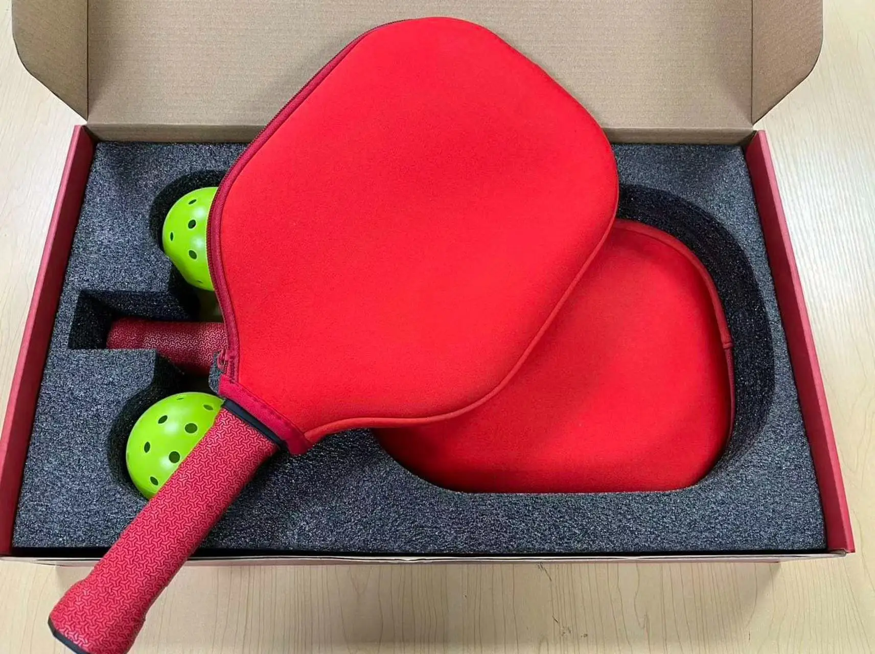 Usapa Approved Carbon Fiber Pickleball Paddles - Durable & Versatile