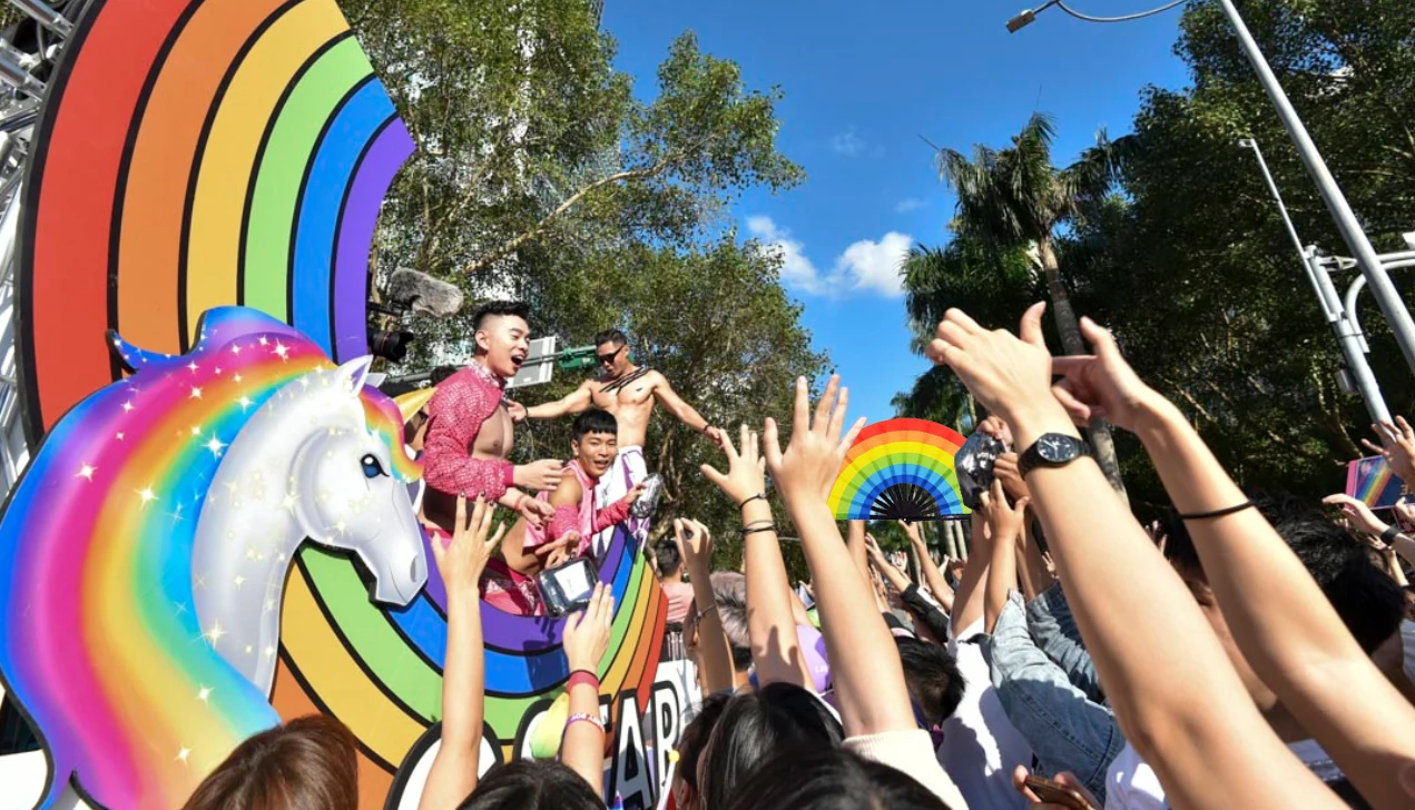 Custom Premium Bamboo Folding Clack Hand Fan - 33cml