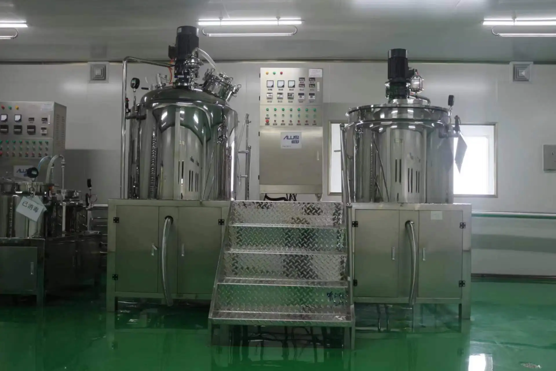 Custom Logo Instant Age Rewind Eraser Dark Circles Treatment Multi-use ...