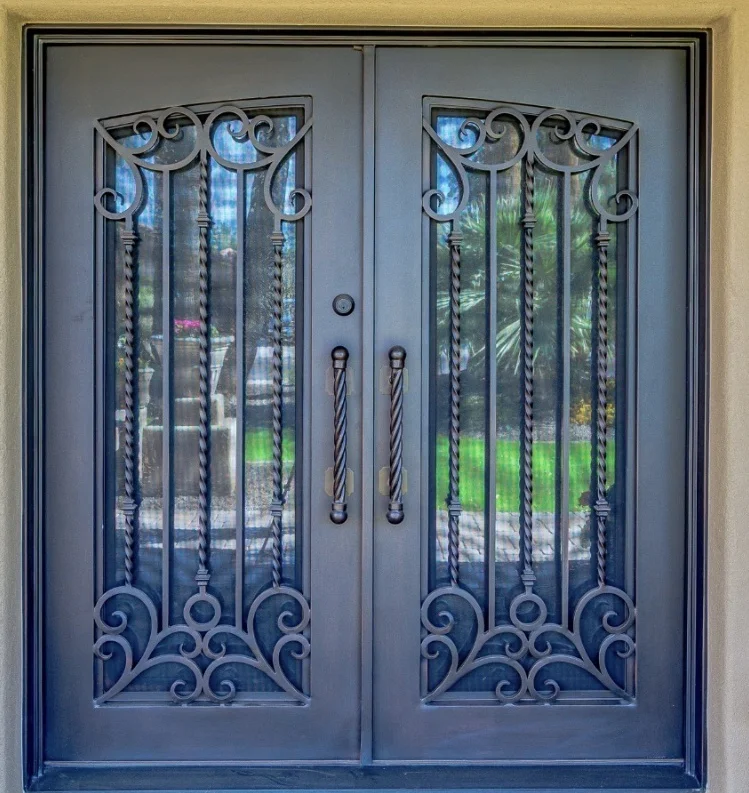 Simple Iron Gate Design