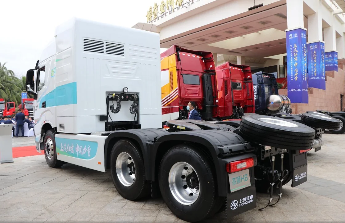 Chinese Port Transportation Electric Tractor Truck Saic Hongyan Jieshi ...