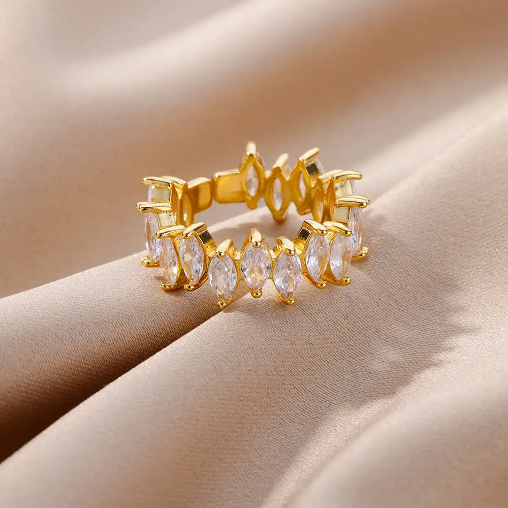 Shop Our Luxury 18k Gold Layered Zircon Rings for Gifts