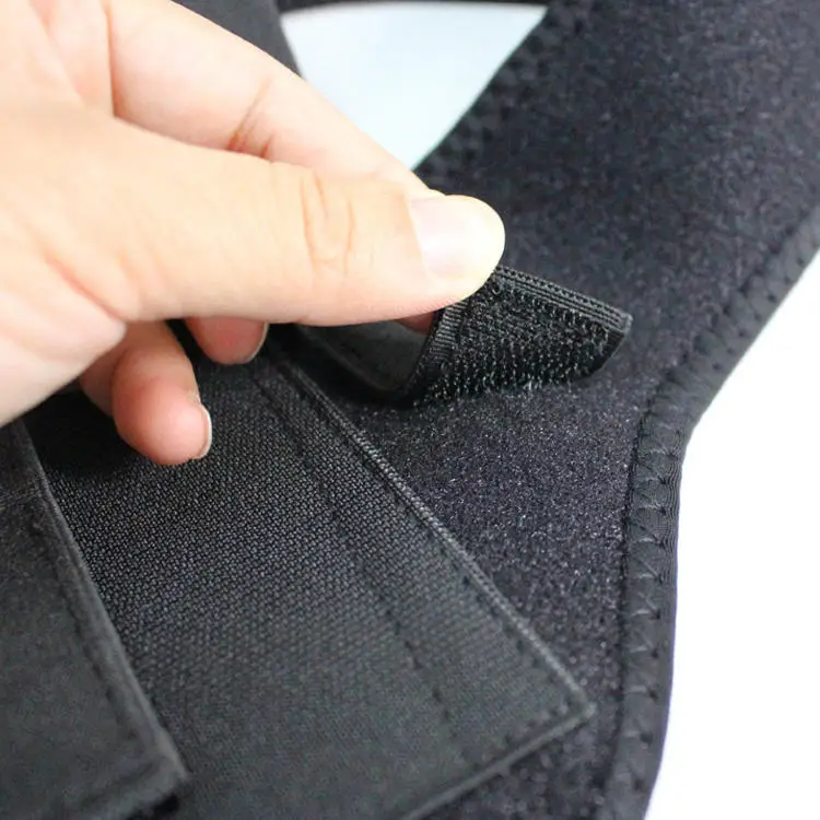Camouflage Outdoor Tactical Vest for Hunting - Concealed Holster